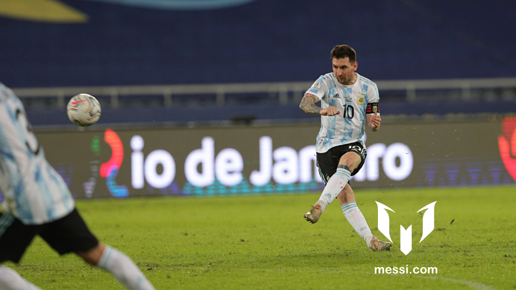 LEO, MÁXIMO GOLEADOR DE ARGENTINA EN TORNEOS OFICIALES